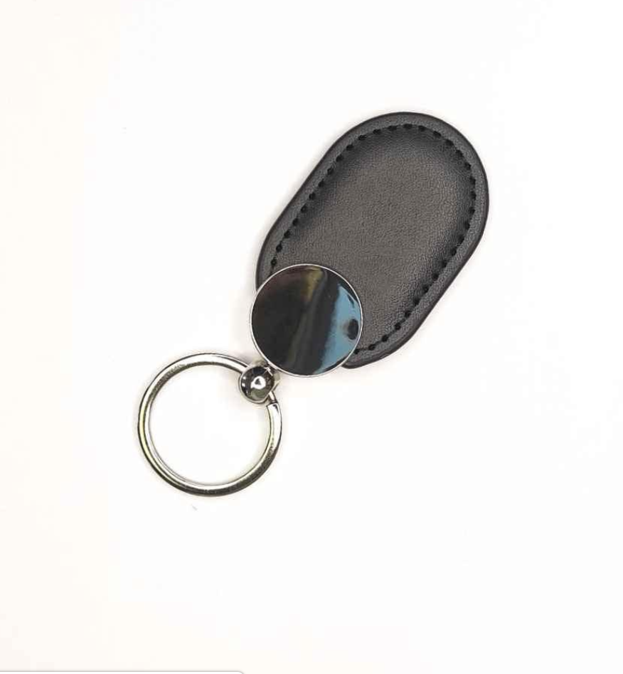 Discreet NFC Leather Keychain – Your Personal Digital Memorial